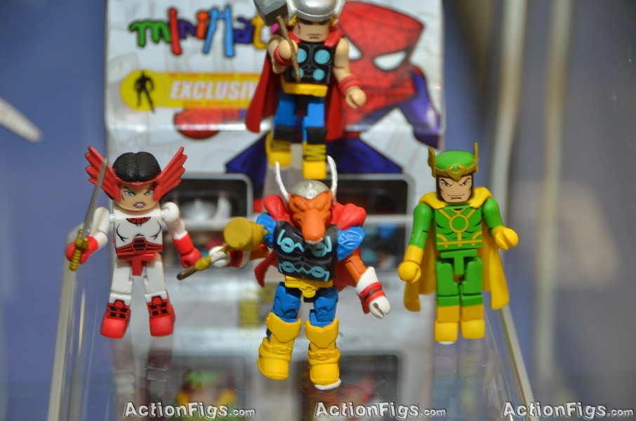 SDCC 2011: PHOTOS ONLY THREAD - Crisis of Infinite Minimates - Minimate ...