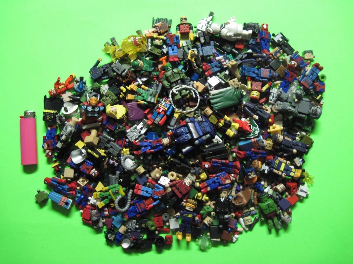 Photo request - Crisis of Infinite Minimates - Minimate Multiverse